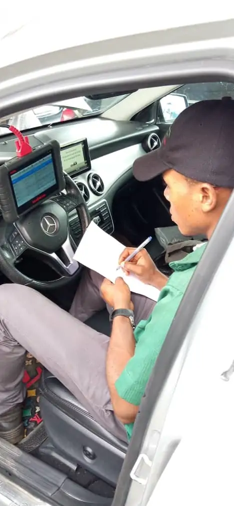 Comprehensive Vehicle Inspection - Professional Automobile Diagnostics